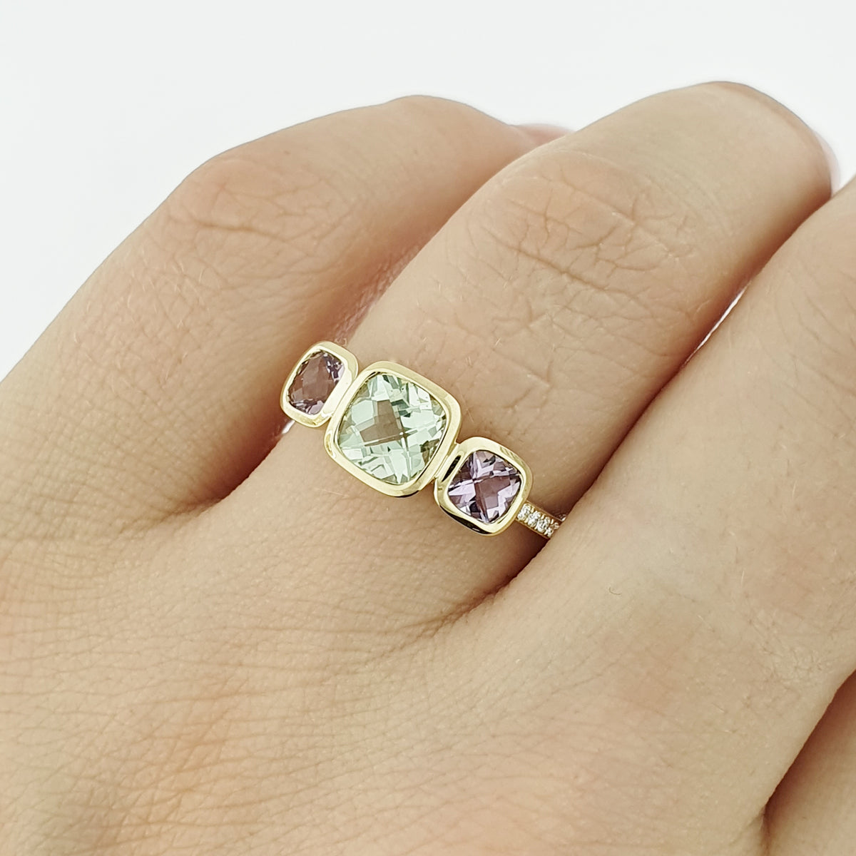 Amethyst 9ct Yellow Gold Ring – The Goldsmiths Gallery Limited